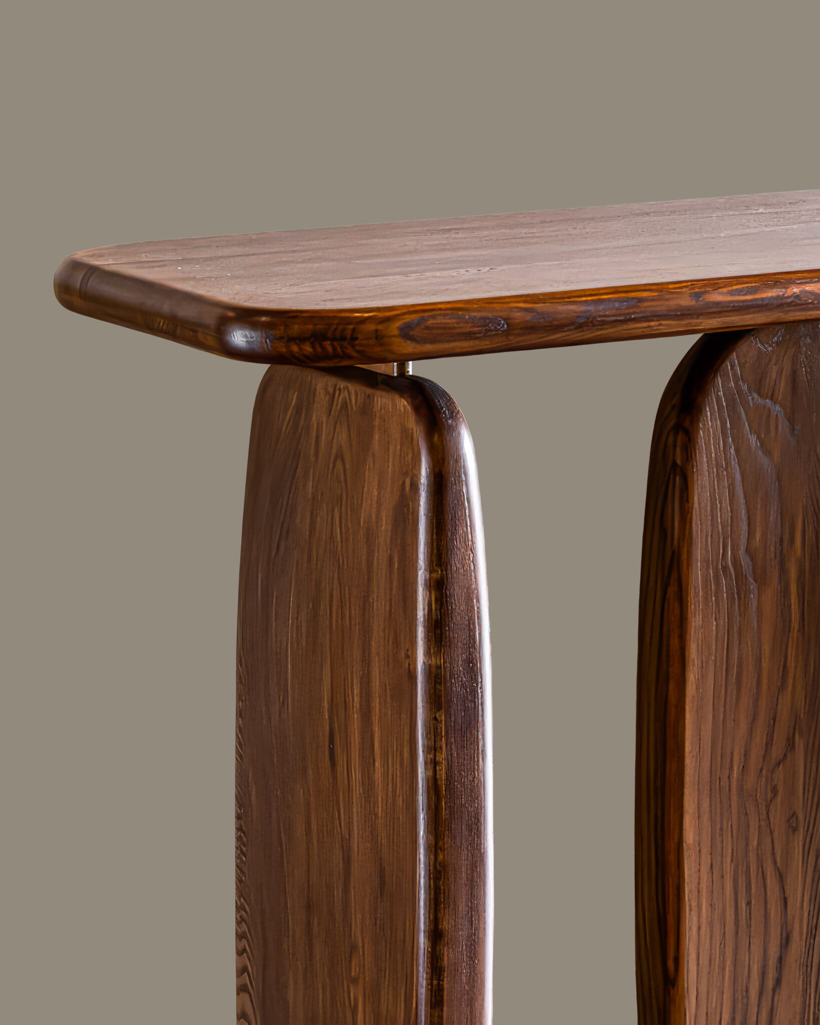 FLINTSTONE CONSOLE TABLE | Chirmi
